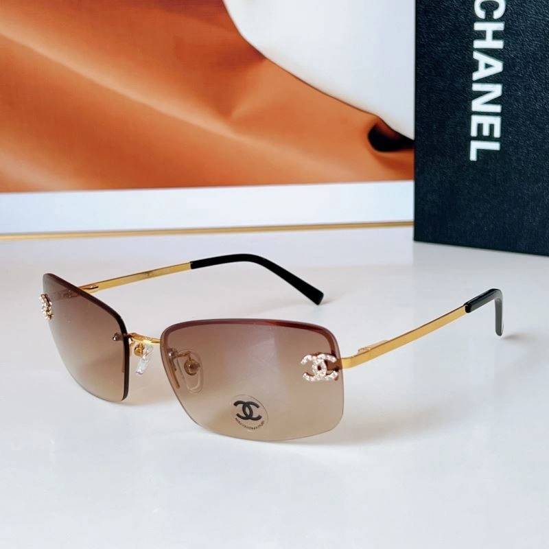 Exact replica Chanel Sunglasses