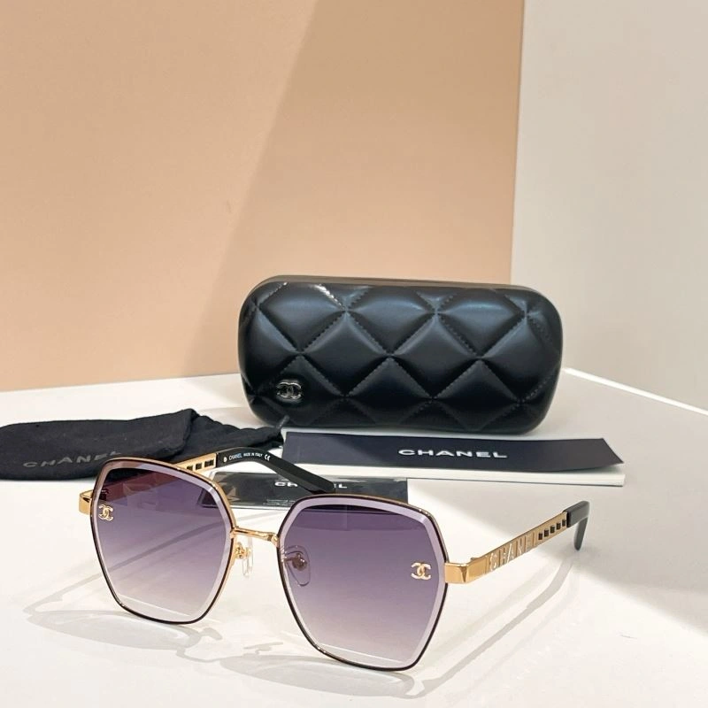 Cut-rate Chanel Sunglasses