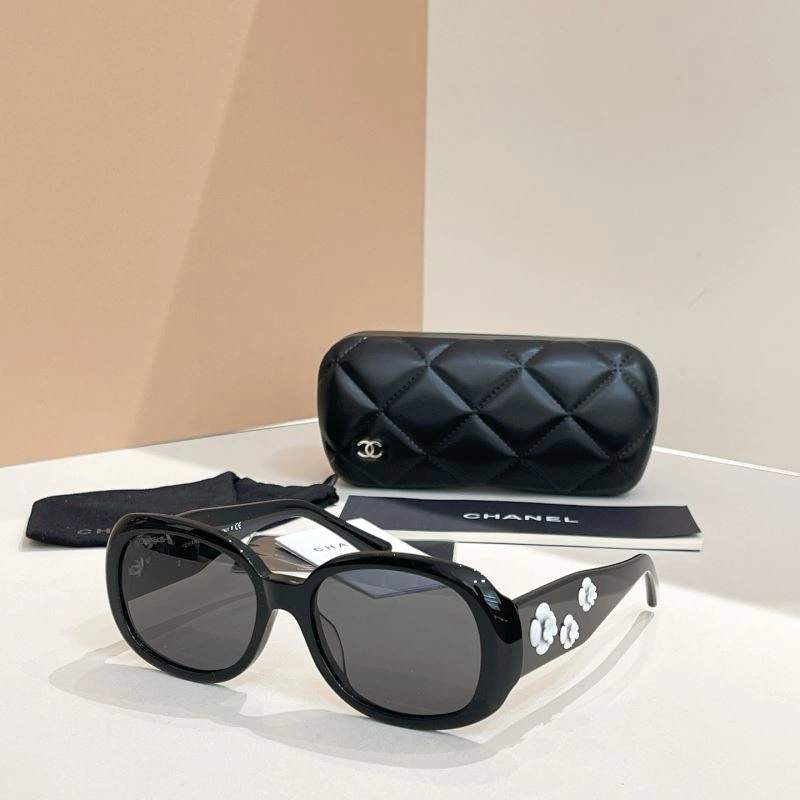 Exact replica Chanel Sunglasses