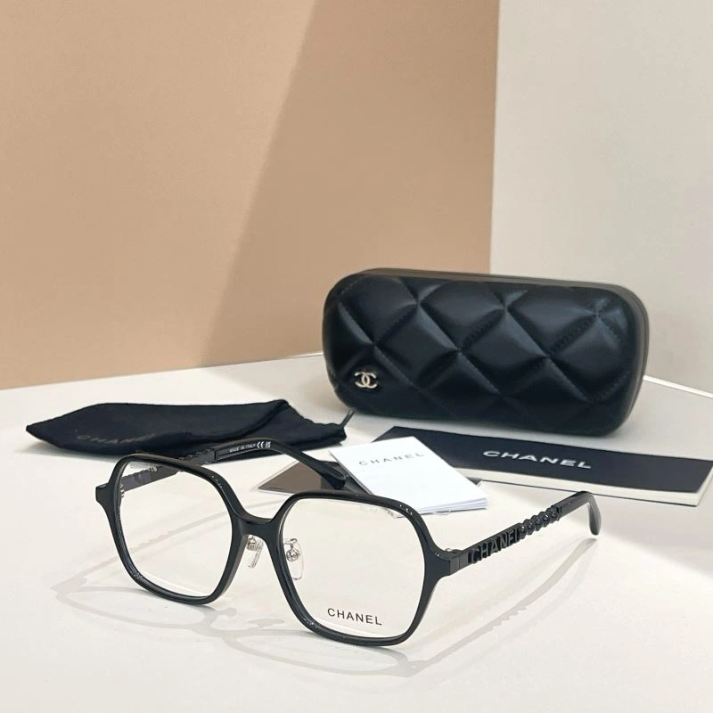 Top mirror Chanel Sunglasses
