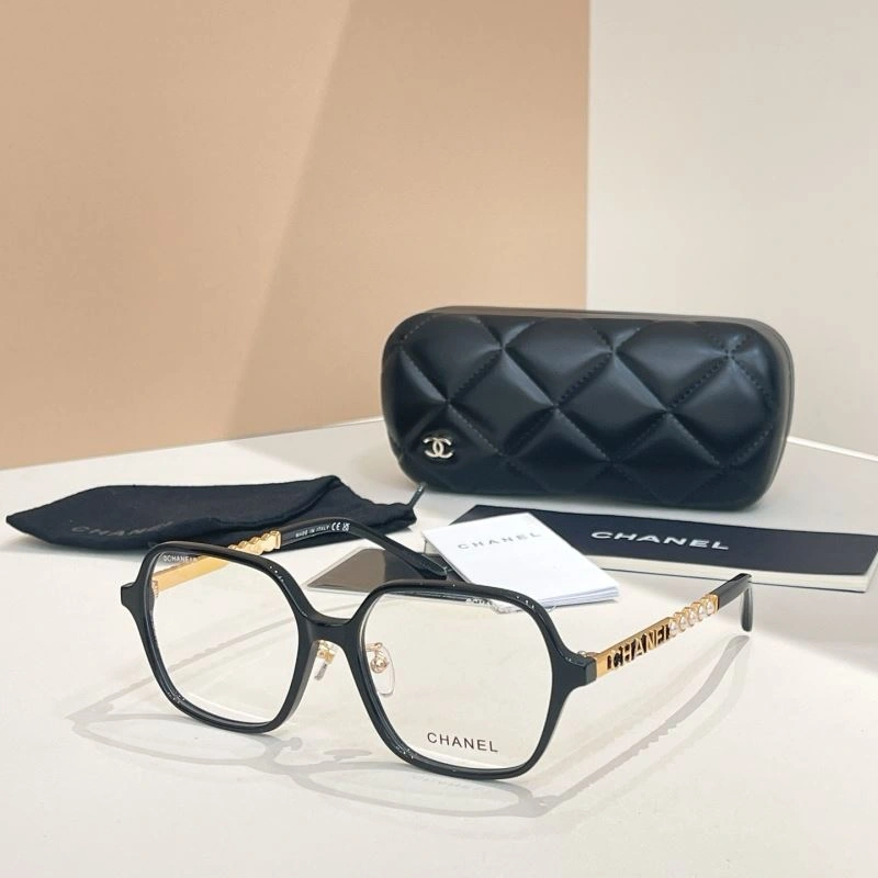 Top mirror Chanel Sunglasses