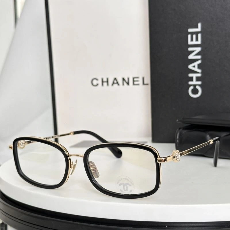 Low-cost Chanel Sunglasses