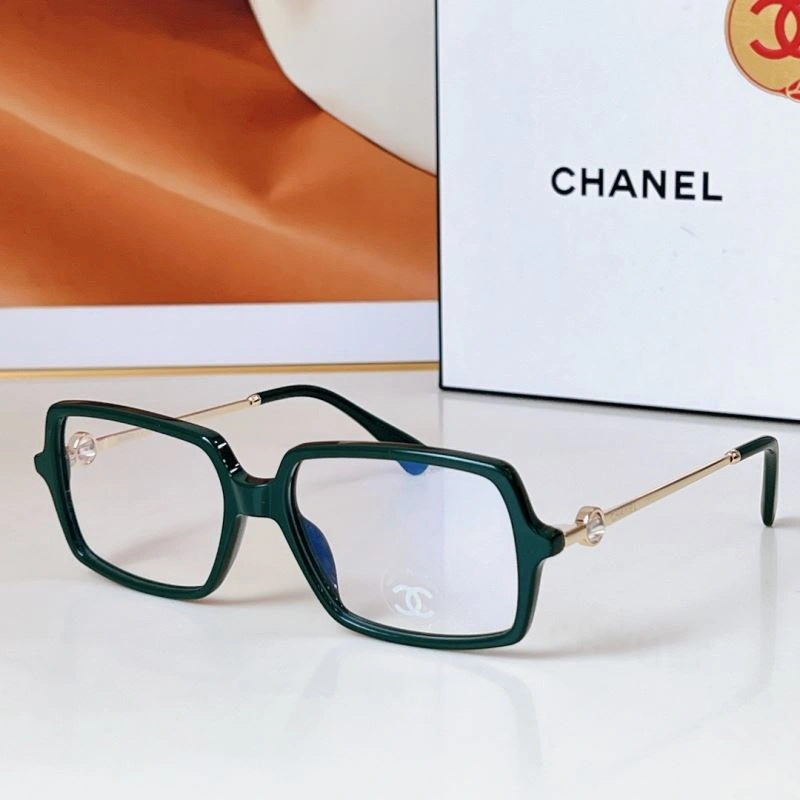 Top mirror Chanel Sunglasses