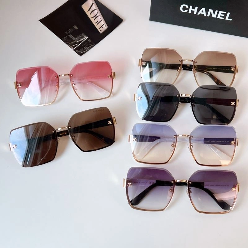 Top mirror Chanel Sunglasses