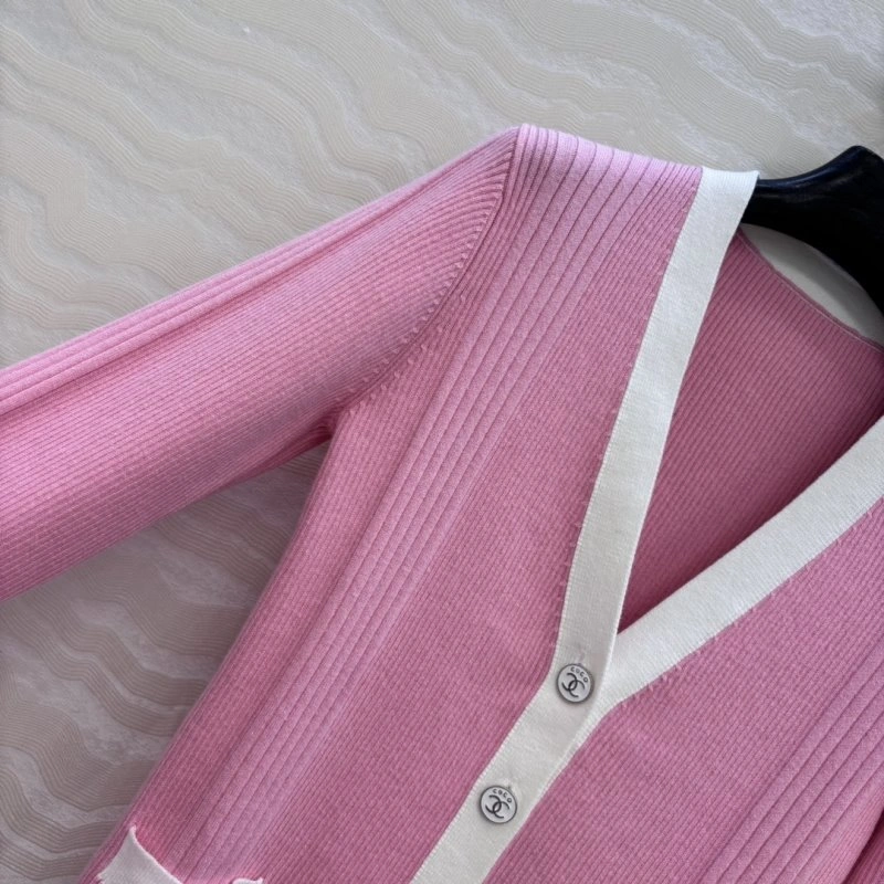 Top mirror Chanel Sweaters