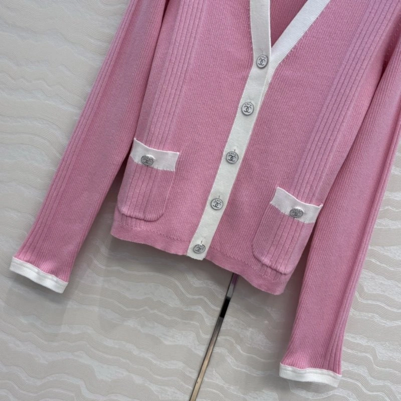 Top mirror Chanel Sweaters