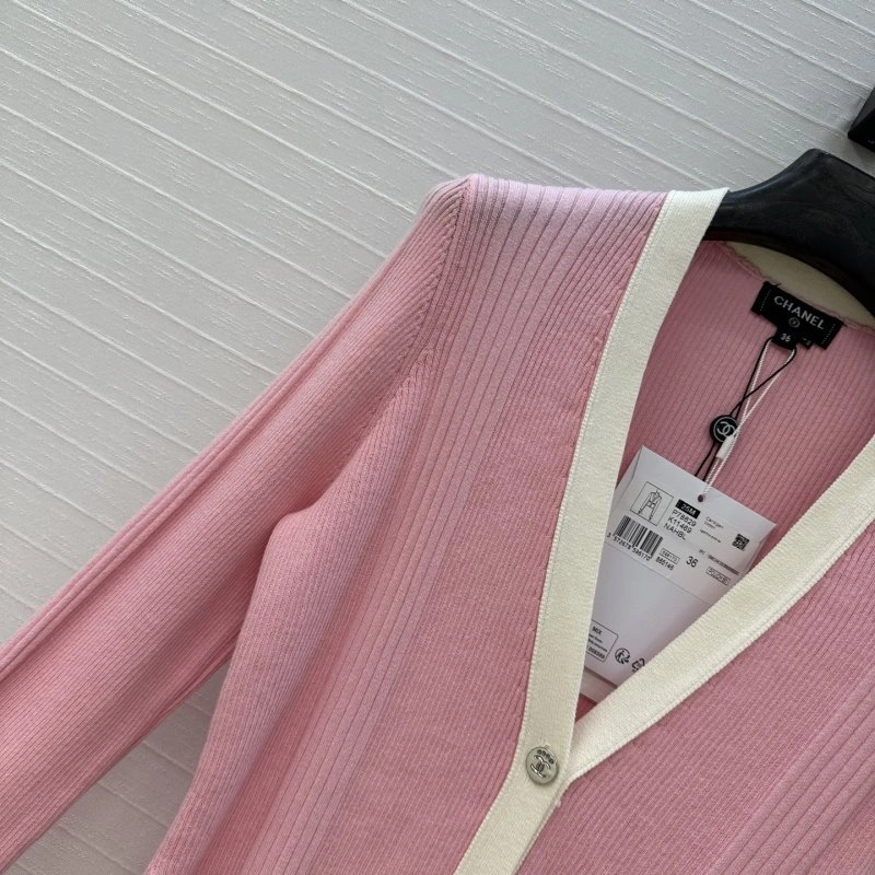 High fidelity Chanel Sweaters