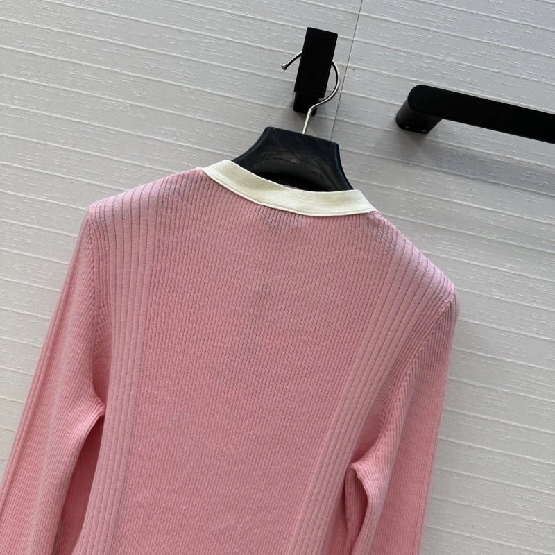 High fidelity Chanel Sweaters