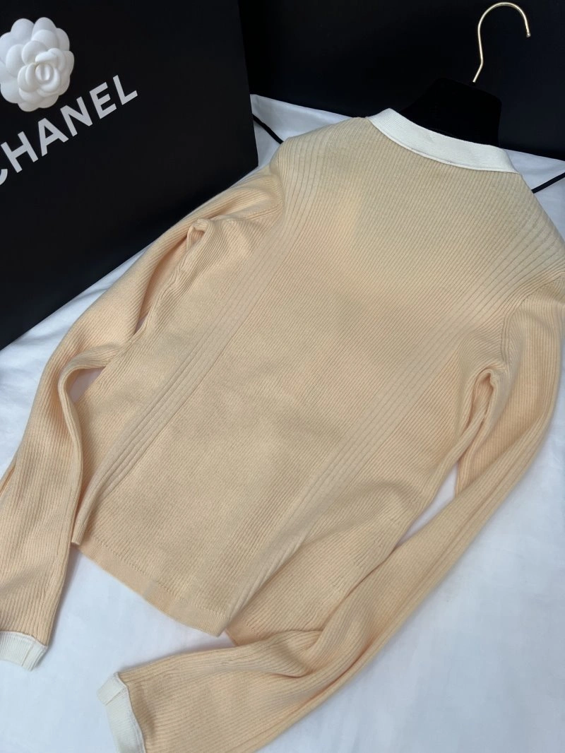 Top mirror Chanel Sweaters