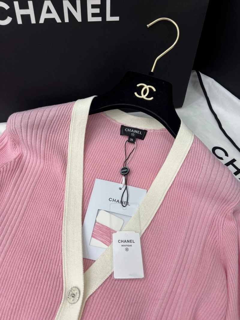 Exact replica Chanel Sweaters