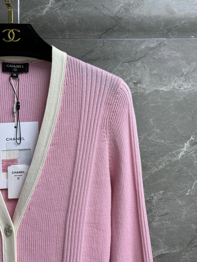 High fidelity Chanel Sweaters