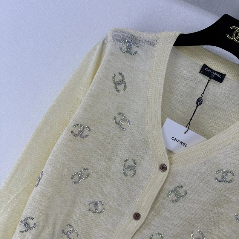 Bargain Chanel Sweaters