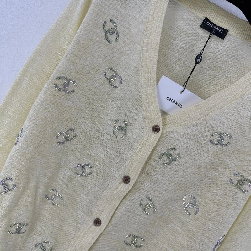 Bargain Chanel Sweaters