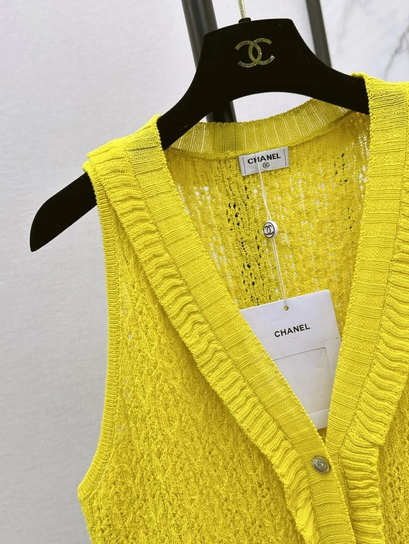 Brand-original Chanel Sweaters