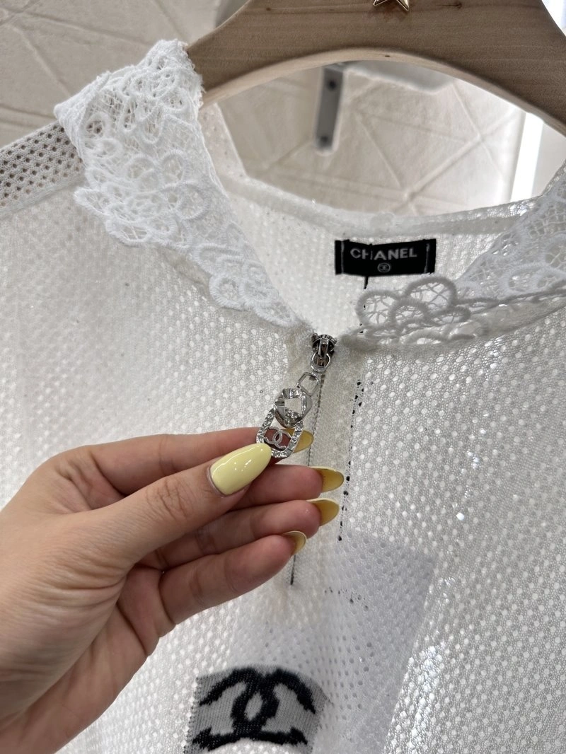 Accurate model Chanel Sweaters