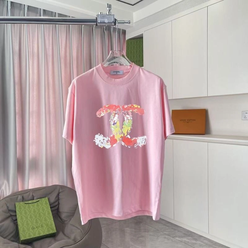 Top match Chanel T-Shirts