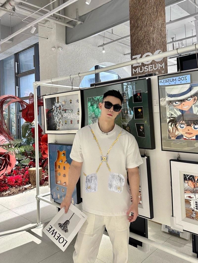 Factory-made Chanel T-Shirts