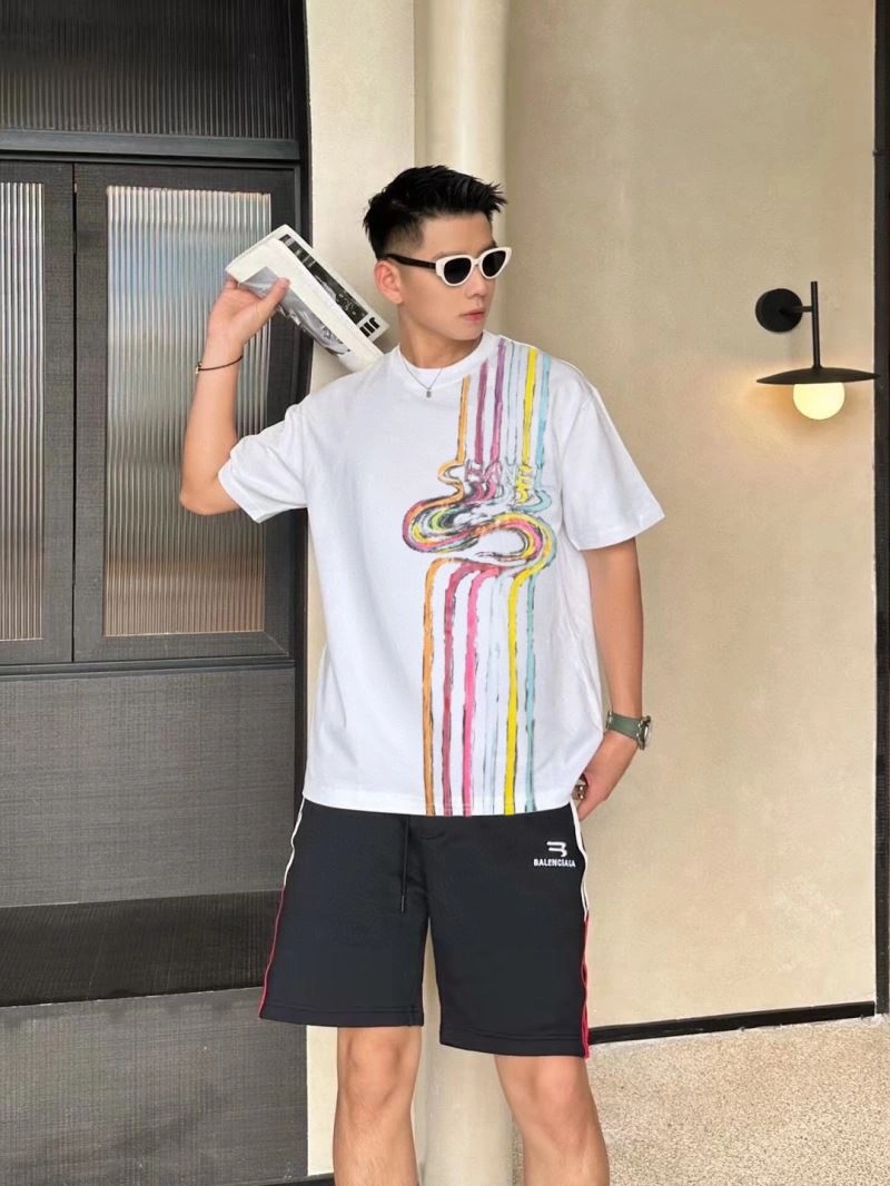 Bargain Chanel T-Shirts