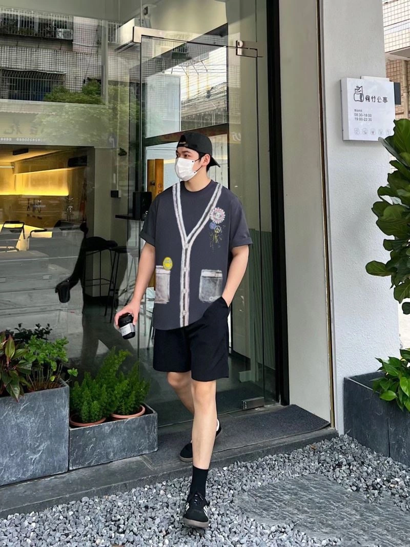 Mirror quality Chanel T-Shirts