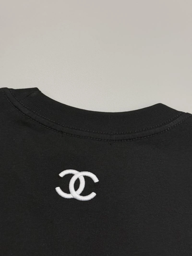 Top mirror Chanel T-Shirts