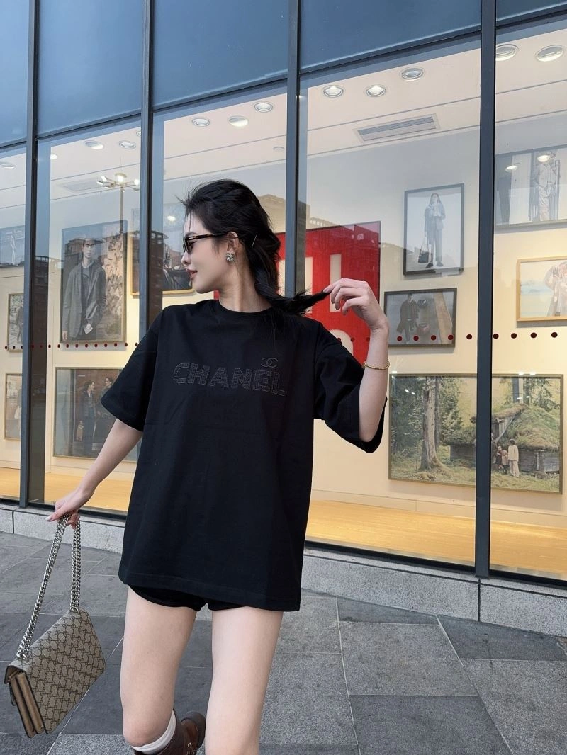 Top mirror Chanel T-Shirts