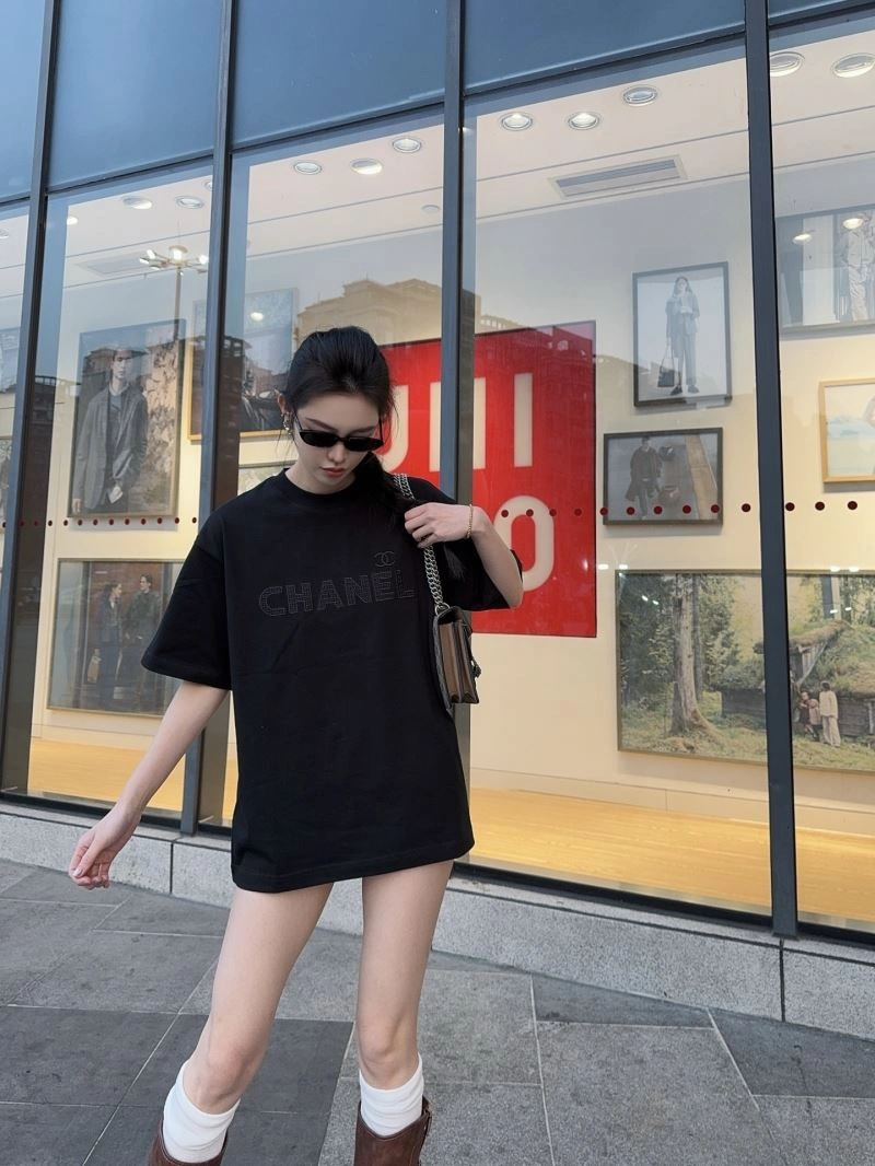 Top mirror Chanel T-Shirts
