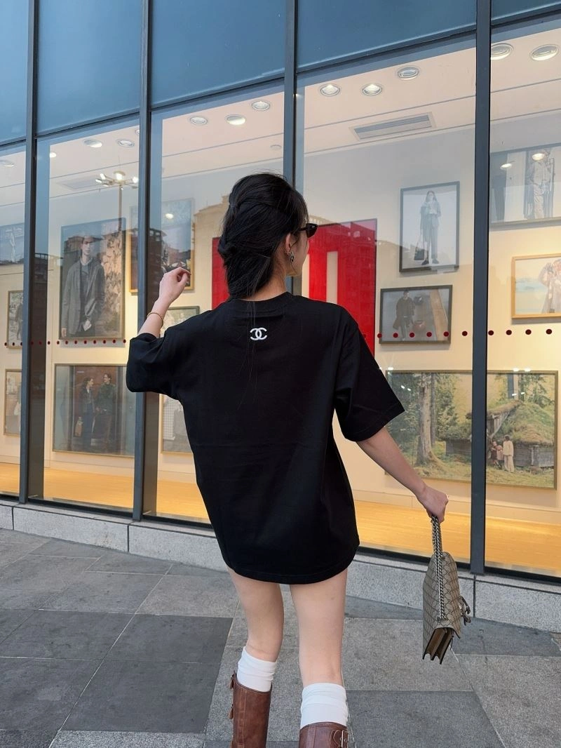 Top mirror Chanel T-Shirts