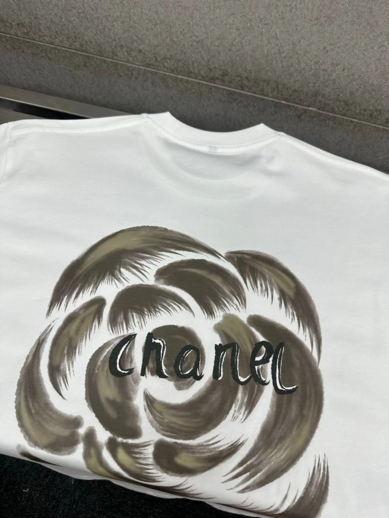 Top mirror Chanel T-Shirts