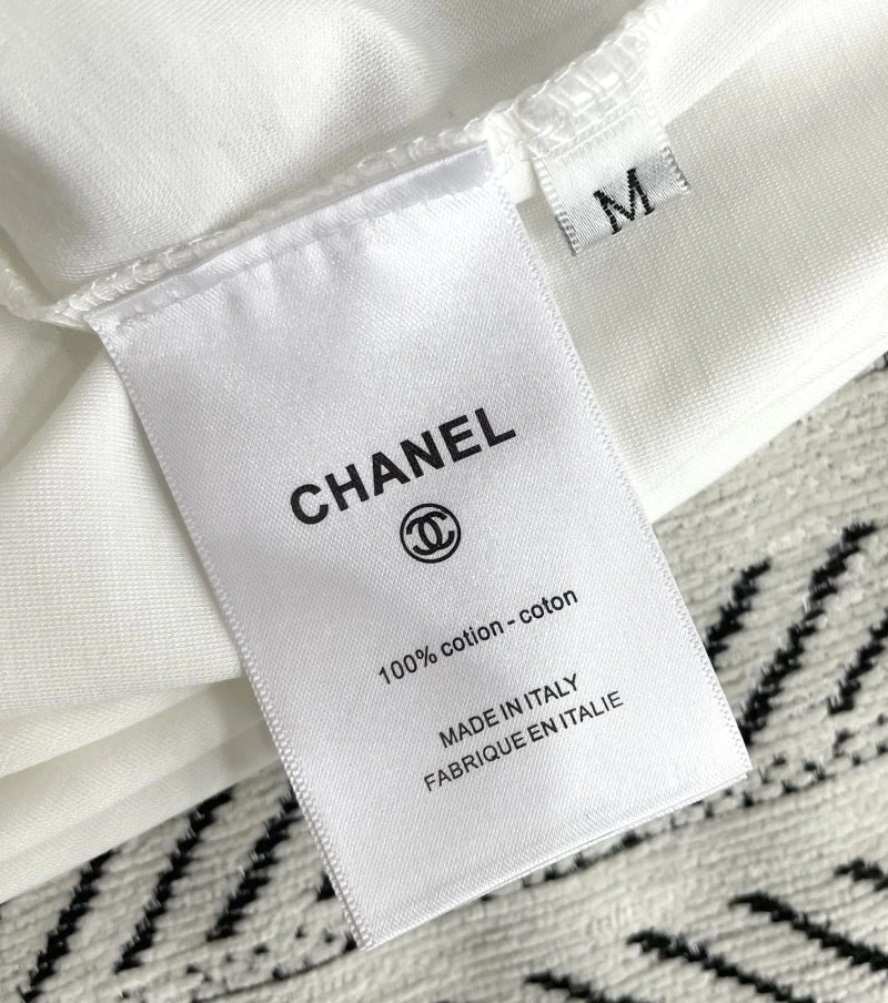 Original Chanel T-Shirts