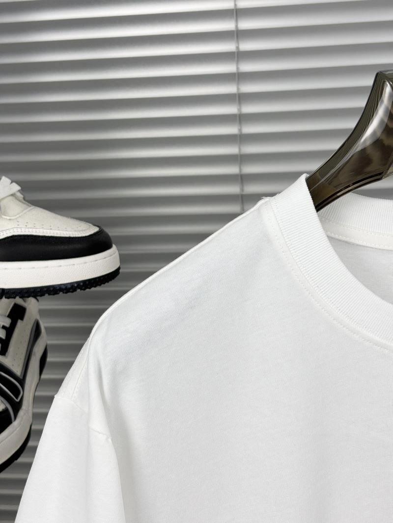Precise copy Chanel T-Shirts