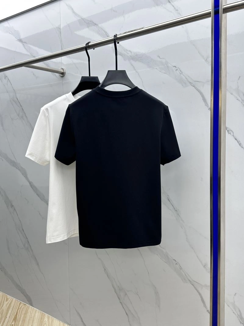 Top match Chanel T-Shirts