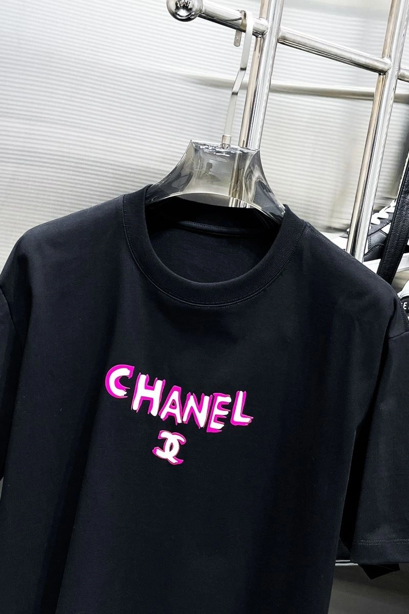 Bargain Chanel T-Shirts