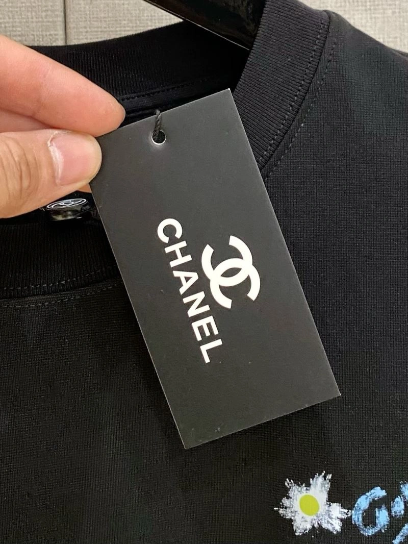 Cut-rate Chanel T-Shirts