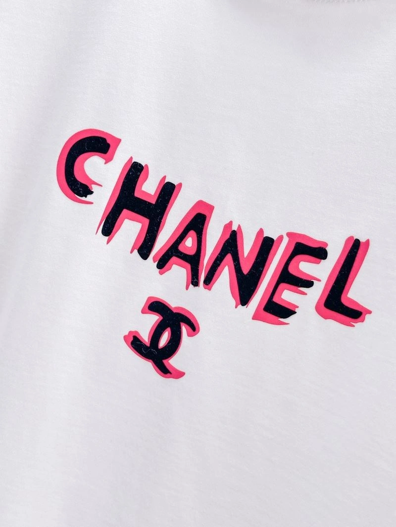 Bargain Chanel T-Shirts