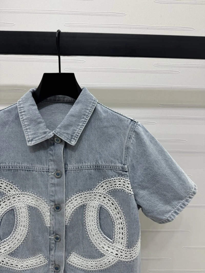 Low-cost Chanel T-Shirts