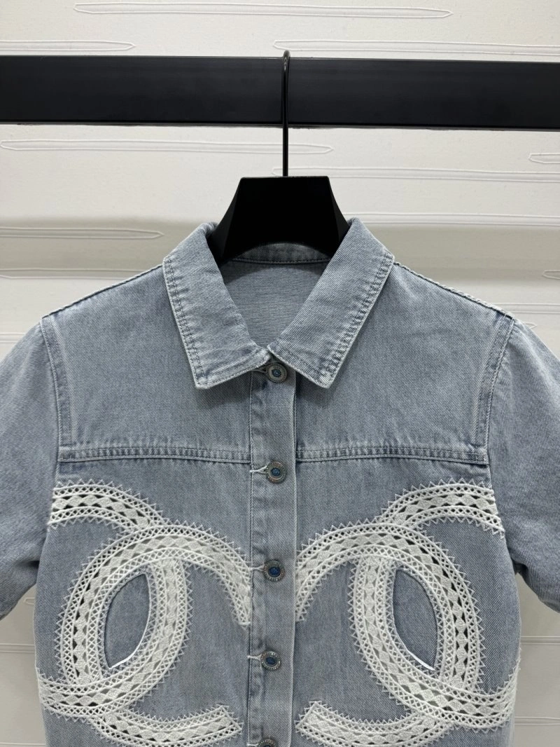 Low-cost Chanel T-Shirts