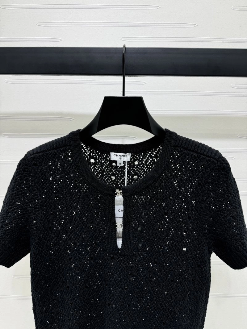 Precise copy Chanel T-Shirts