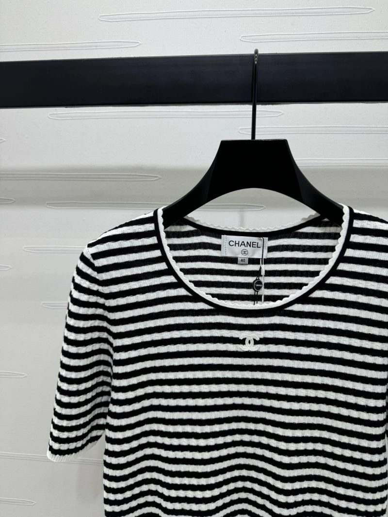 Precise copy Chanel T-Shirts