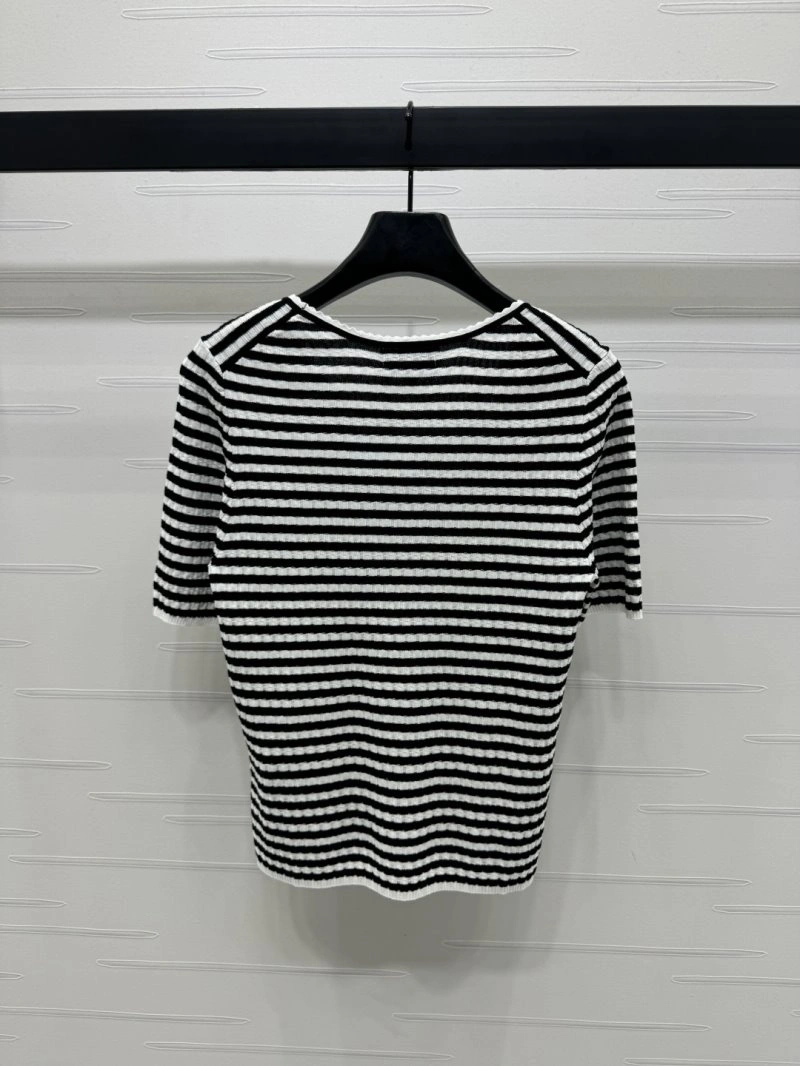 Precise copy Chanel T-Shirts