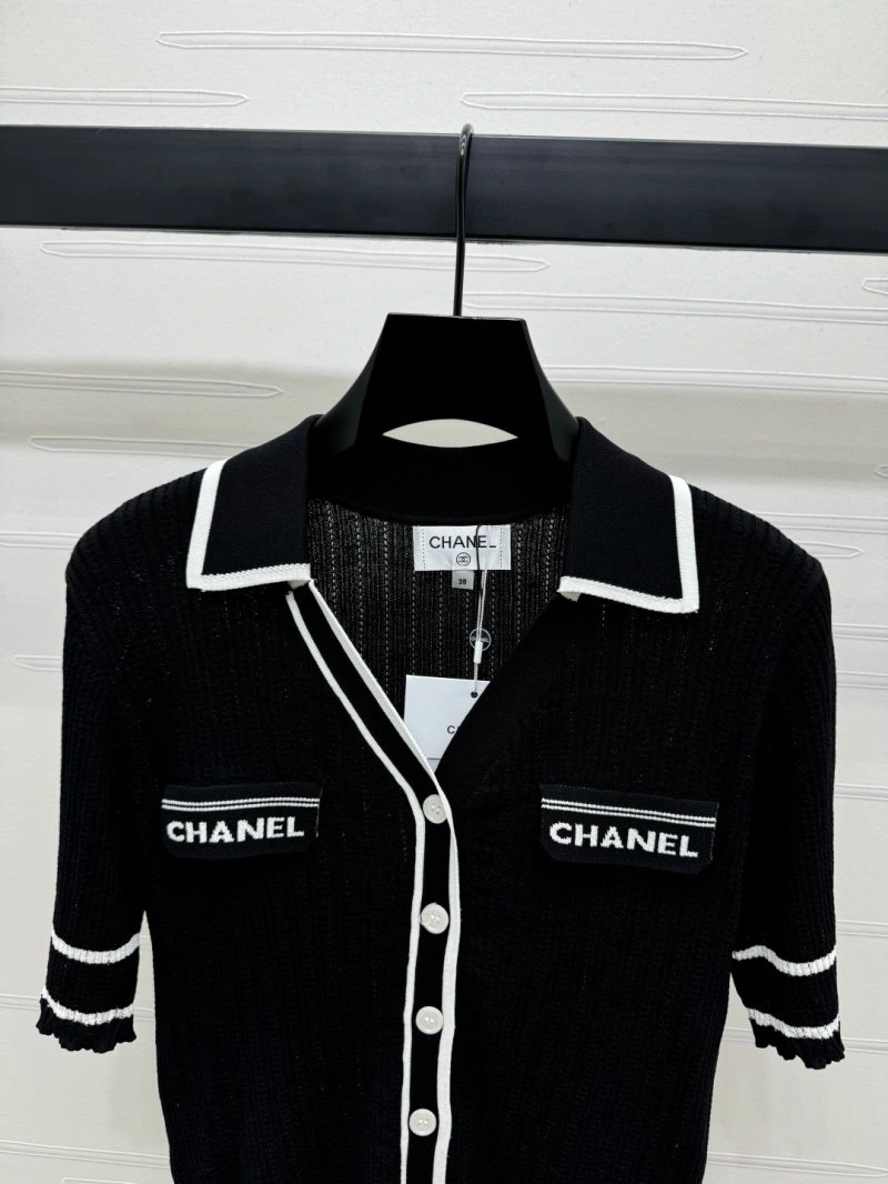 Top mirror Chanel T-Shirts