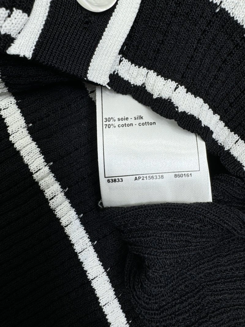 Top mirror Chanel T-Shirts