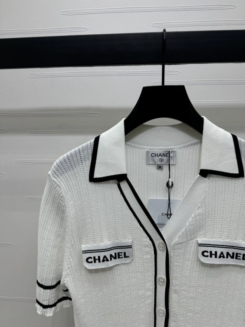 Exact replica Chanel T-Shirts