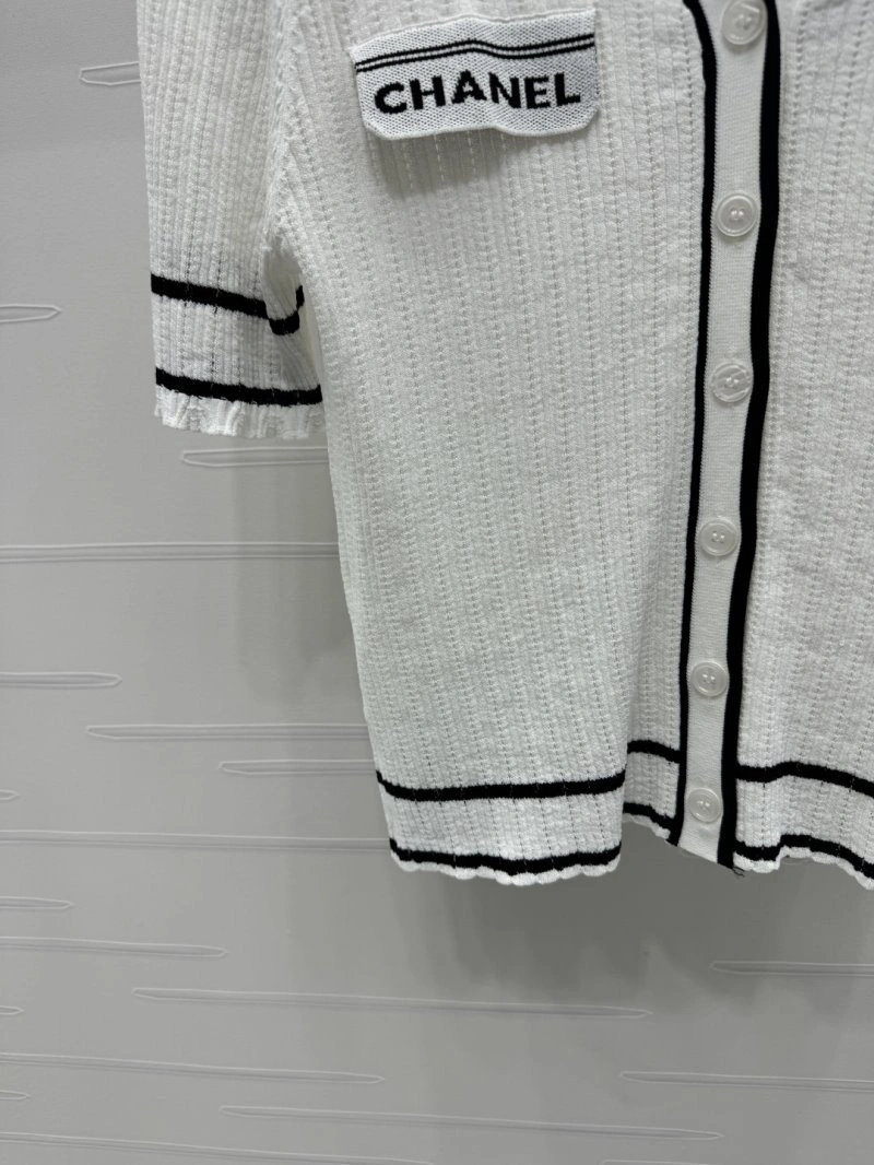 Exact replica Chanel T-Shirts