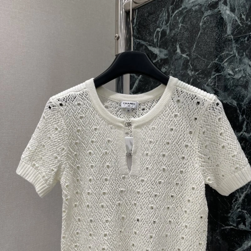 Top match Chanel T-Shirts