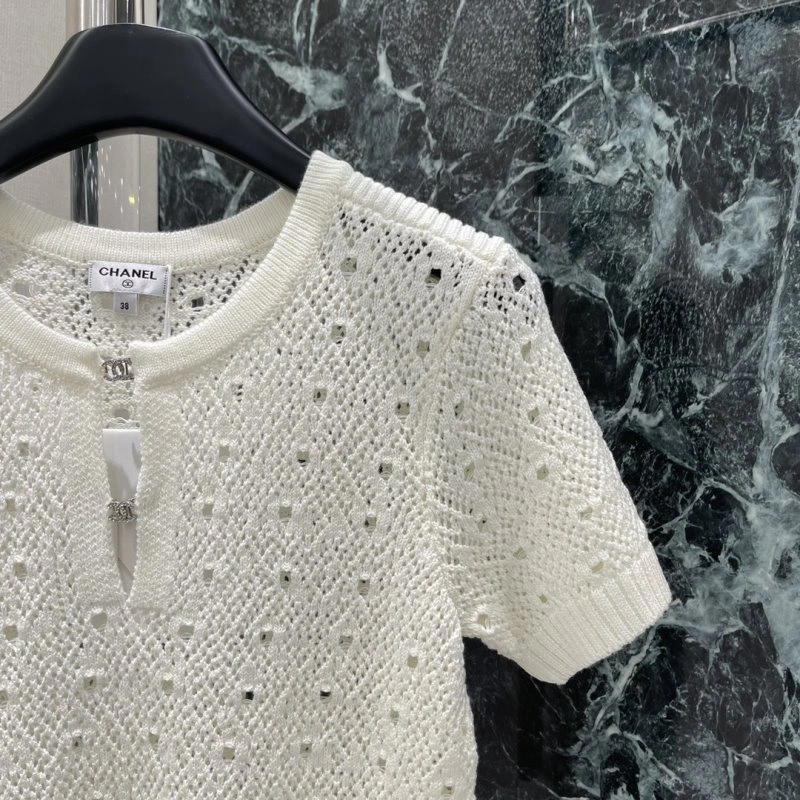Top match Chanel T-Shirts