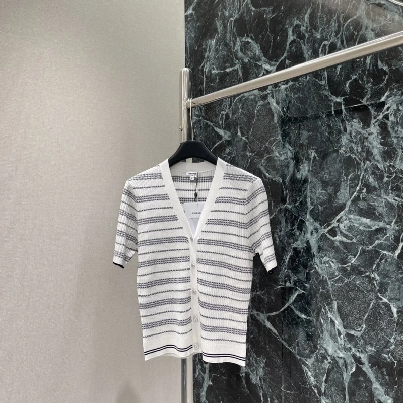 Legit Chanel T-Shirts