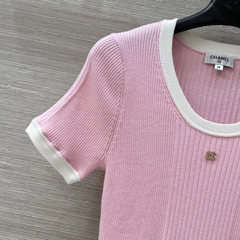 Bargain Chanel T-Shirts