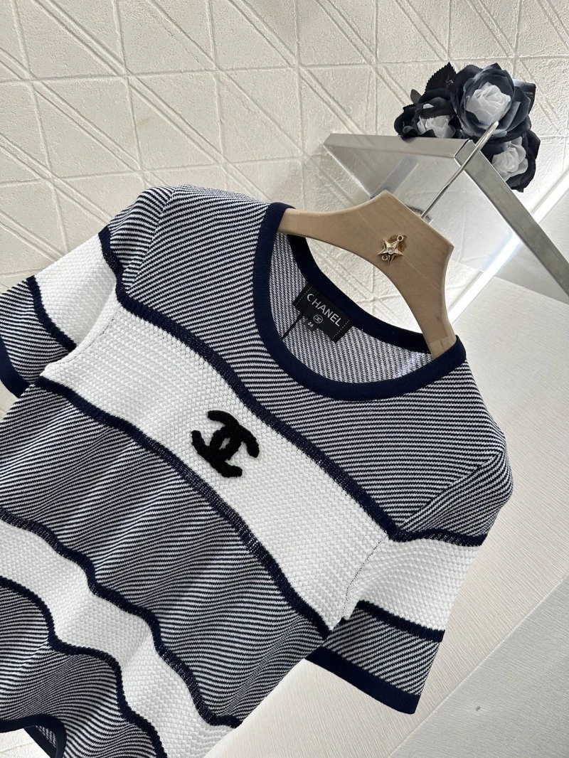 Perfect replica Chanel T-Shirts