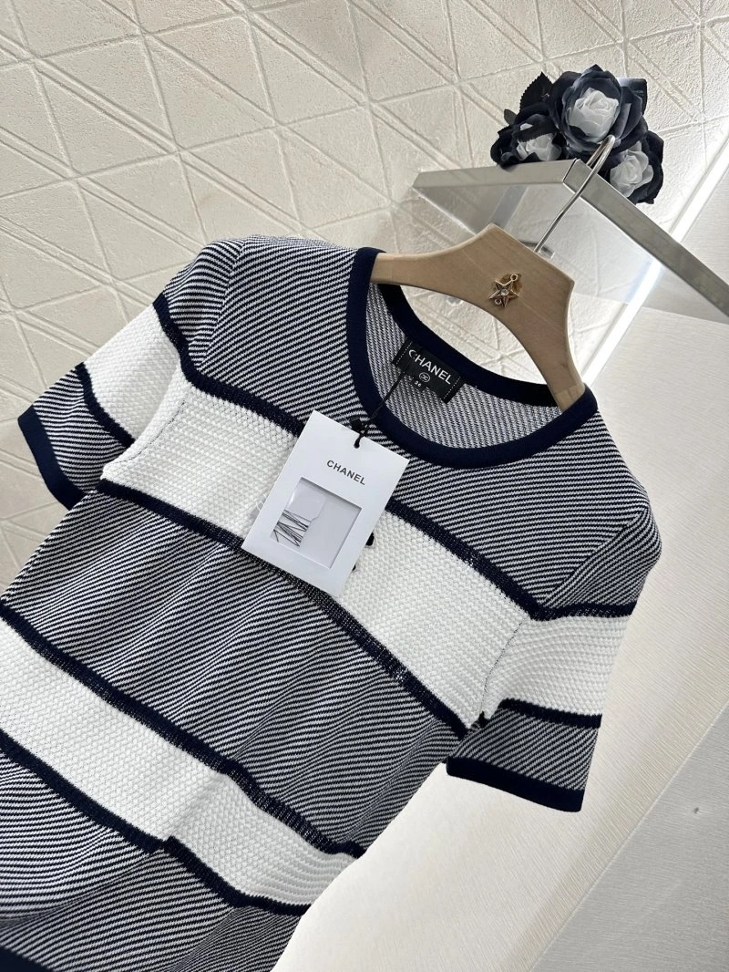 Perfect replica Chanel T-Shirts