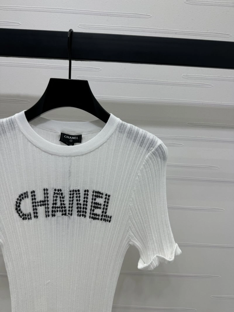 Economical Chanel T-Shirts